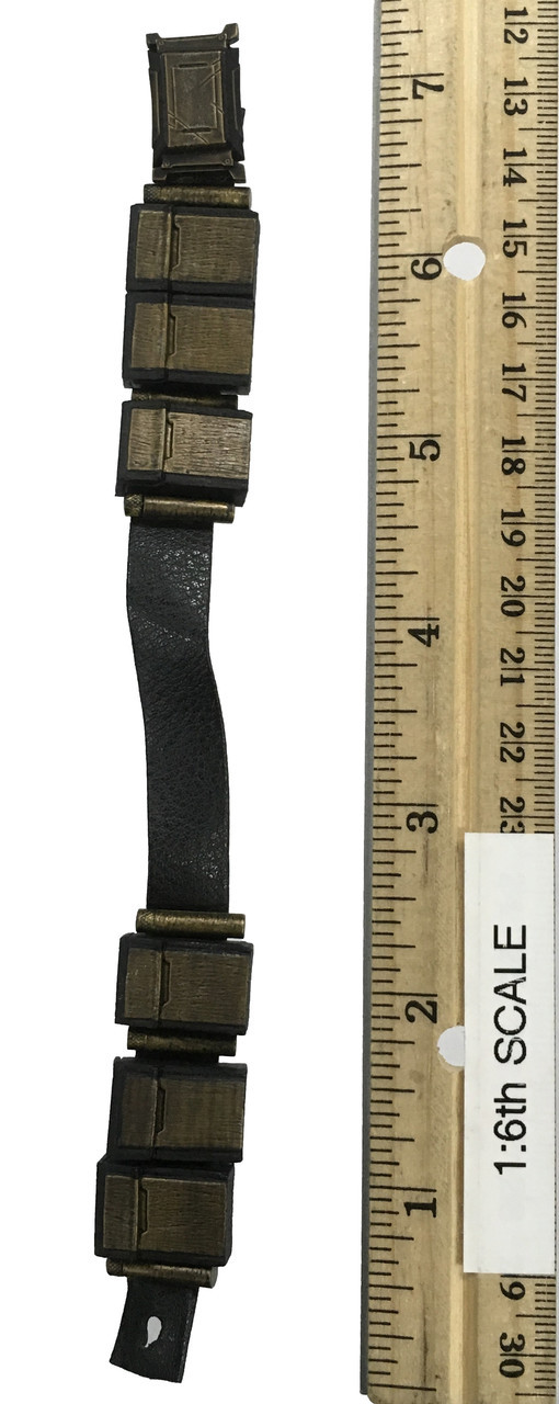 Justice League: Batman (Tactical Batsuit Version) - Utility Belt - Toy ...