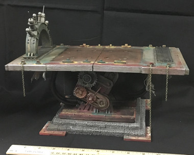 Monster Files: Frankenstein - Operating Table (See Note) - Toy Anxiety