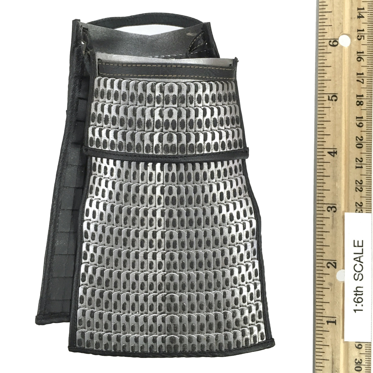 The Jurchen Jin Dynasty: Iron Pagoda - Thigh Armor - Toy Anxiety