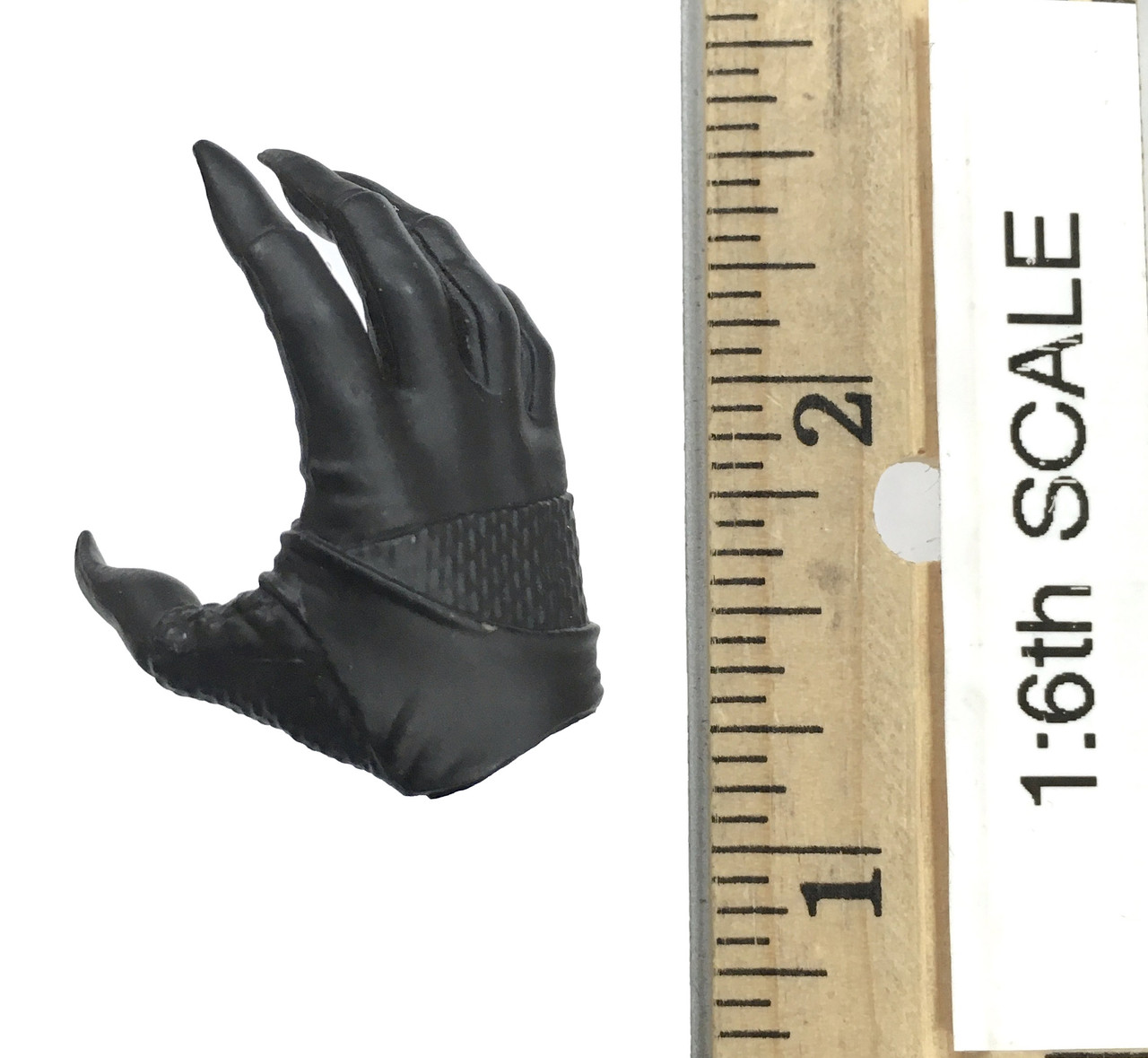 The Dark Speedster - Right Claw Hand - Toy Anxiety