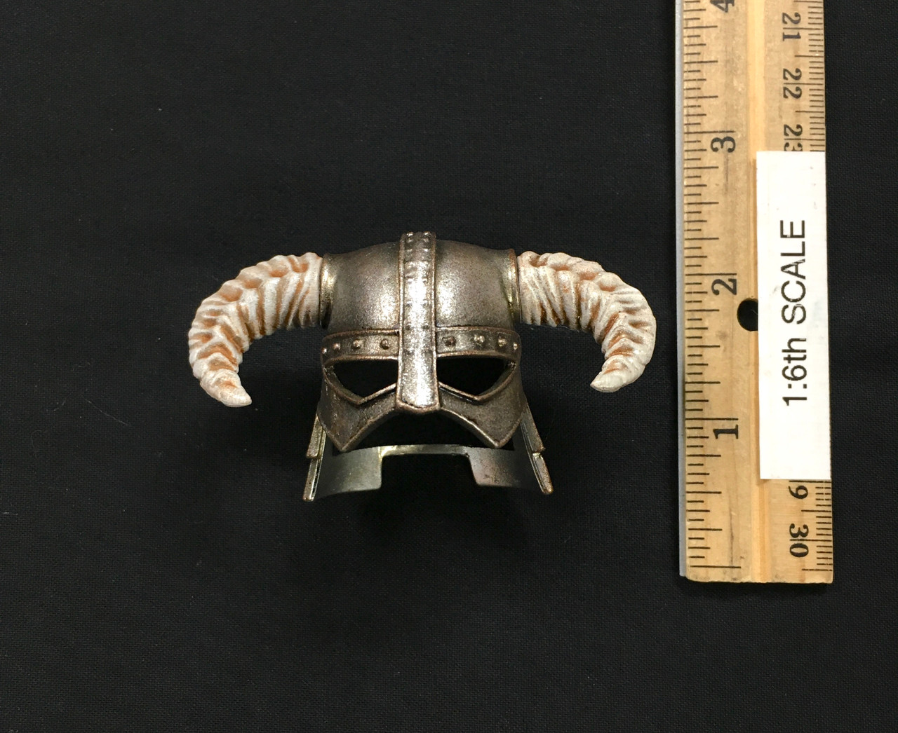 Dragonborn Warrior - Iron Horn Helmet (Metal) - Toy Anxiety