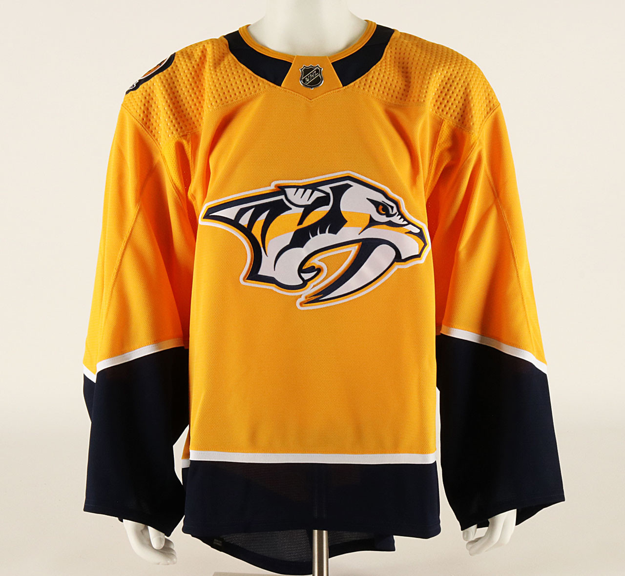 Game Jersey - Nashville Predators - Yellow Adidas Size 56G - Pro Stock ...