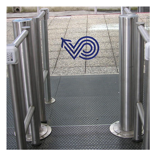 Exquisite Clear Gate, 2-Way Motorized - www.SecurityEntrances.com