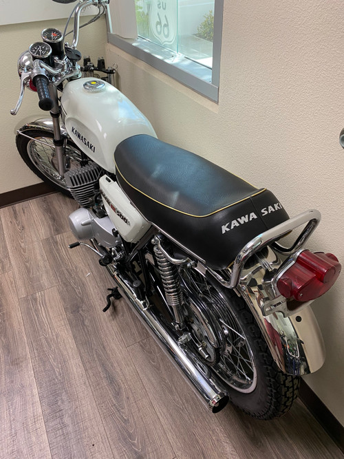 Kawasaki 1969 H1 500 PRIVATE COLLECTION((SOLD)) - Z1 Parts Inc