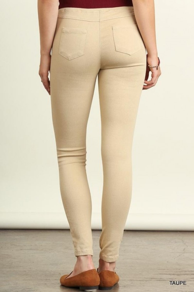 Distressed Jeggings | My Wooden Hanger