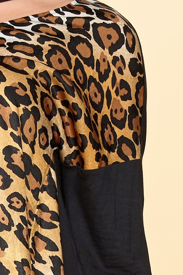 PLUS-SIZE Animal Print Tunic - My Wooden Hanger