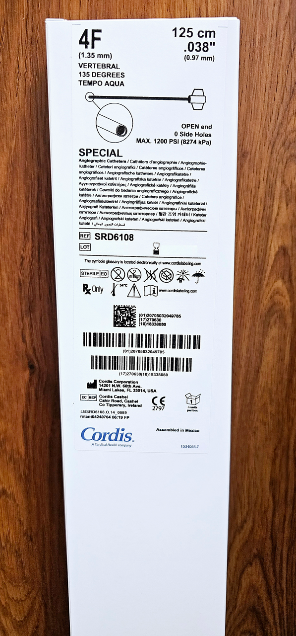 Cordis® SRD6108 TEMPO AQUA™ Angiographic Catheter, Vertebral 135° (VERT)