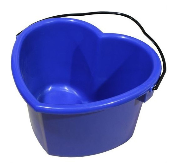 Heart Shaped 6 Quart Plastic Pail